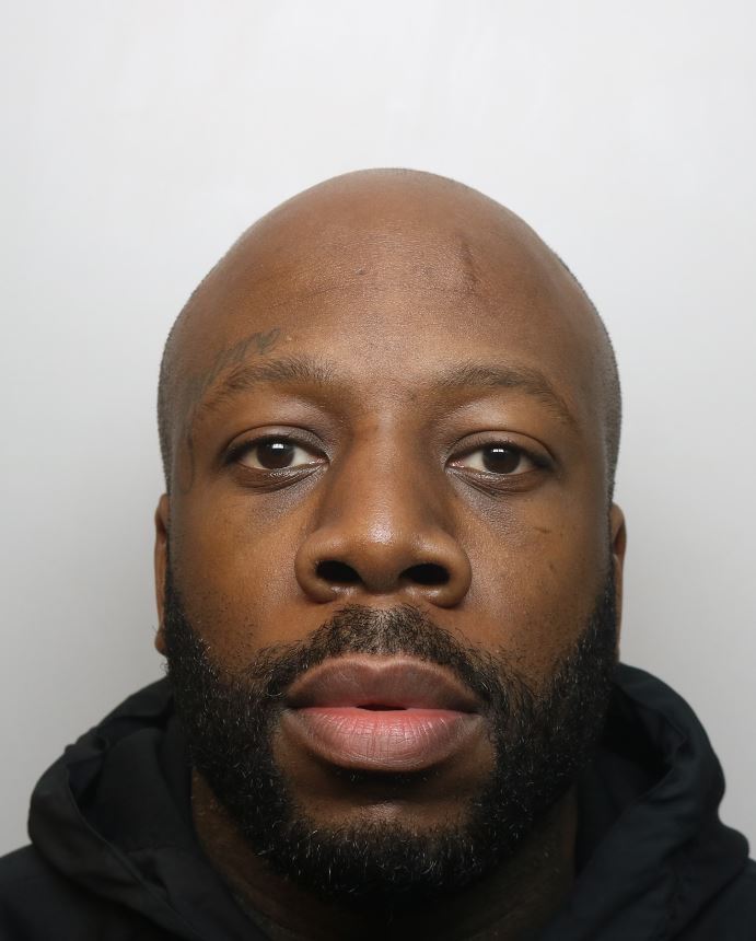 Drug dealers who used vulnerable children to sell cocaine are jailed ...